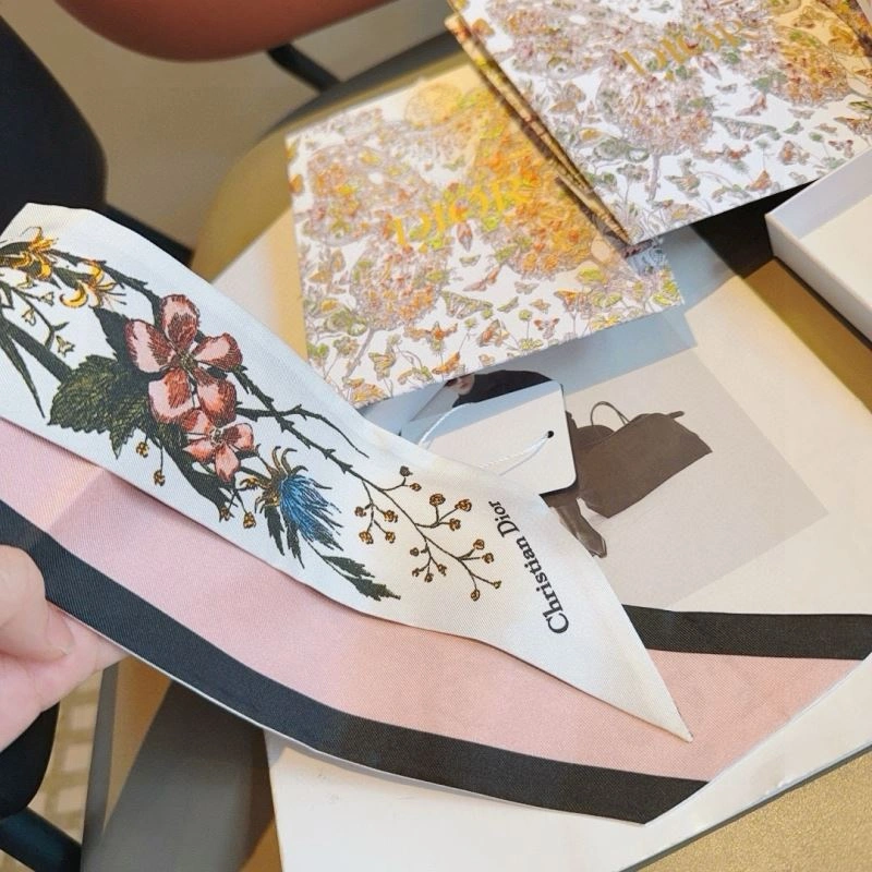 Low-cost Christian Dior Silk