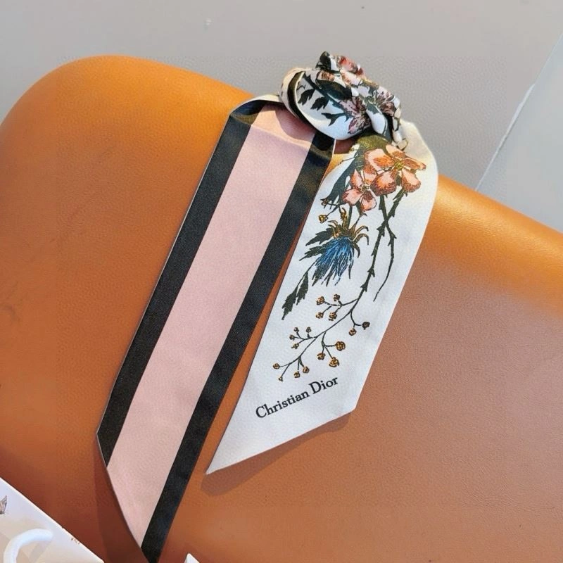 Low-cost Christian Dior Silk