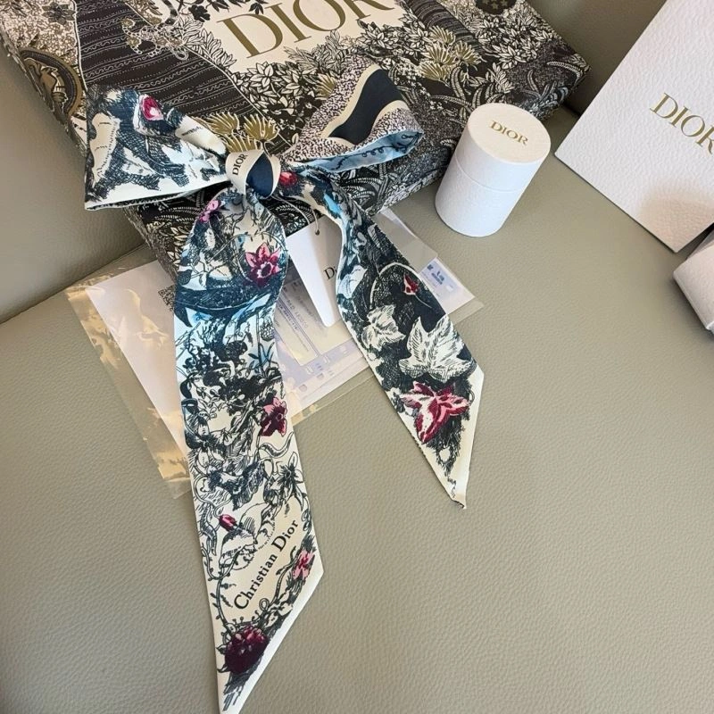 Top mirror Christian Dior Silk
