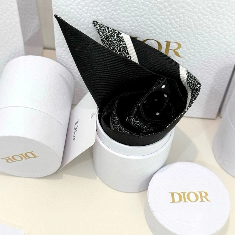 Brand-original Christian Dior Silk