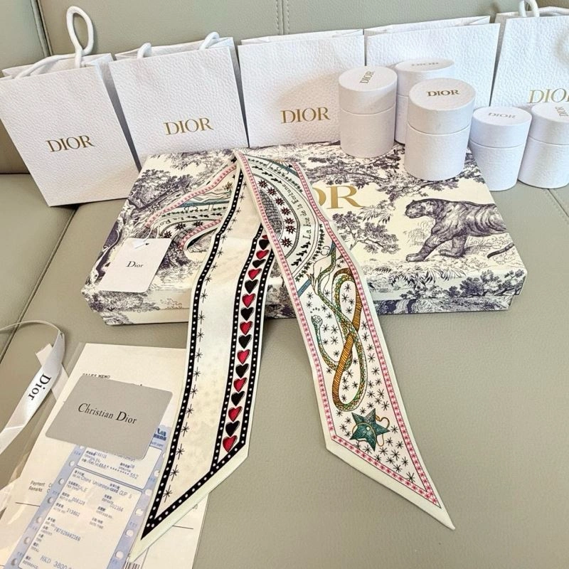 Brand-original Christian Dior Silk