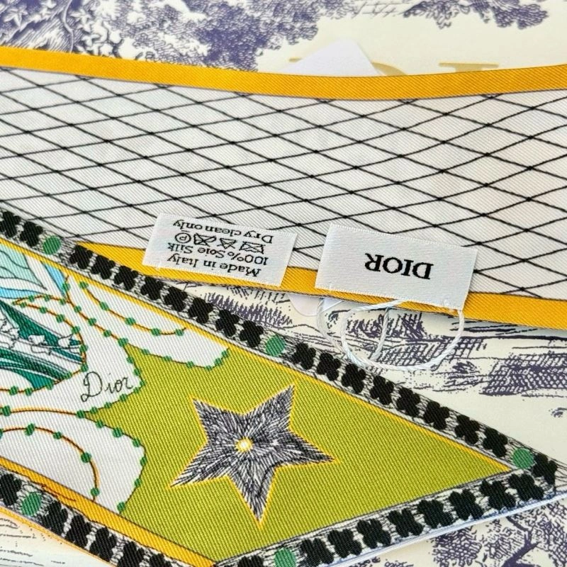 Low-cost Christian Dior Silk