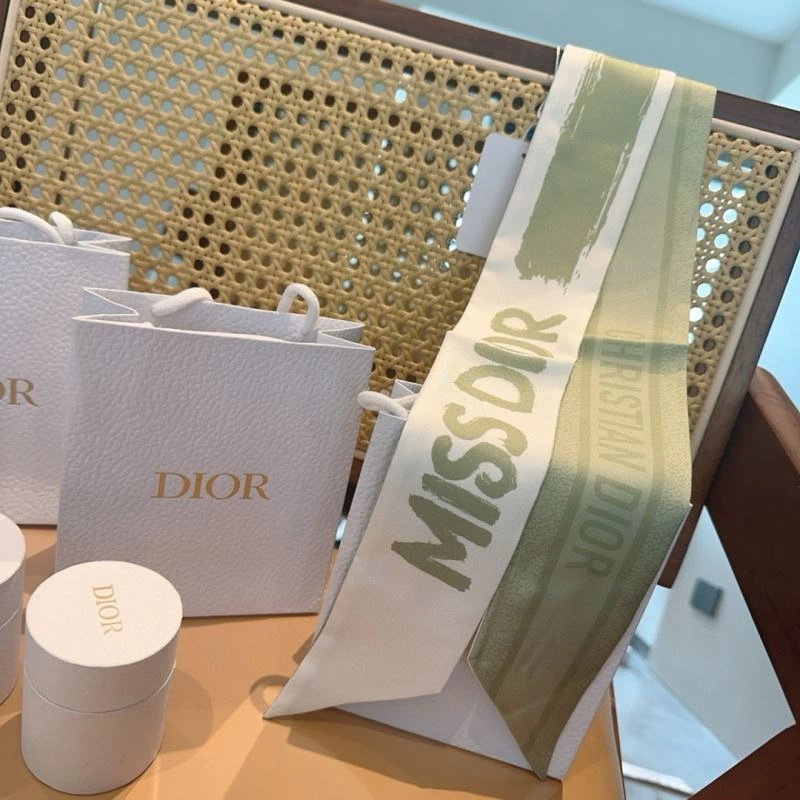 Precise copy Christian Dior Silk