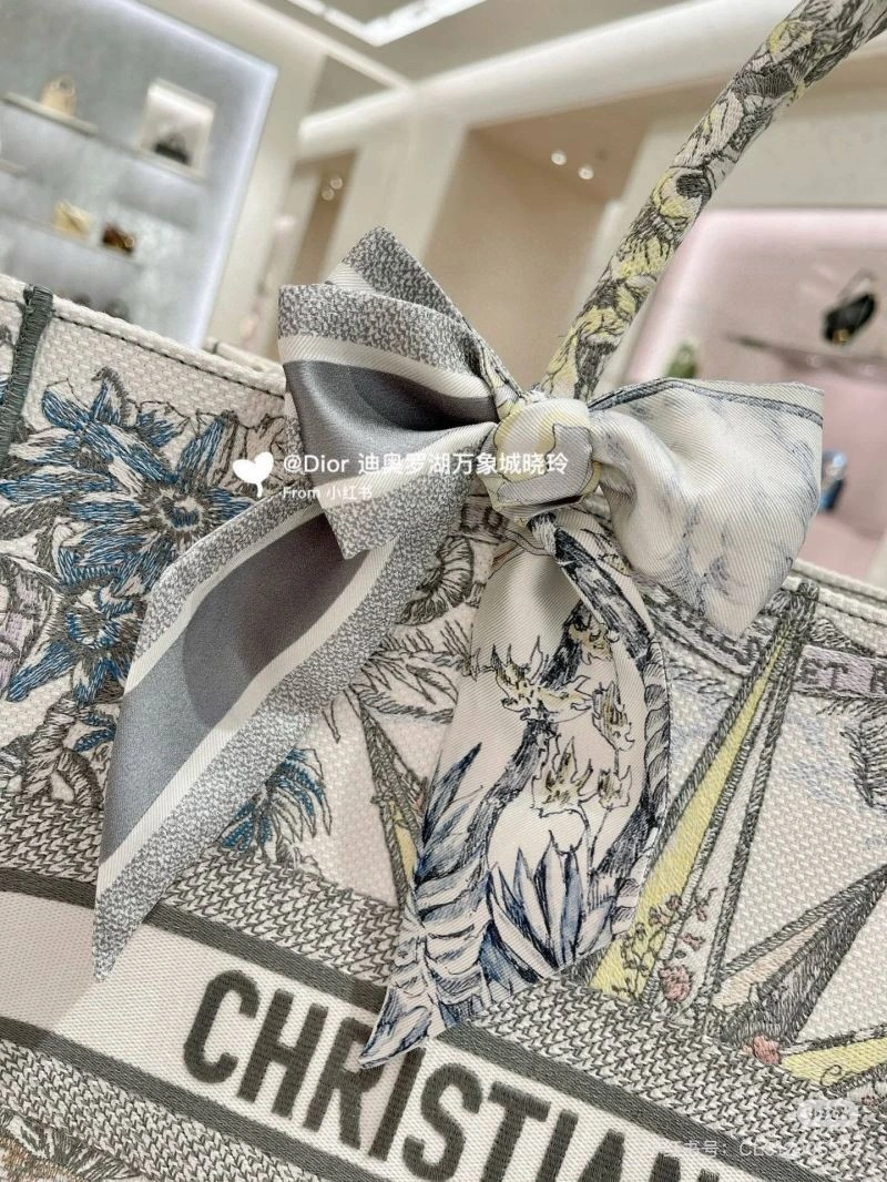Christian Dior Silk