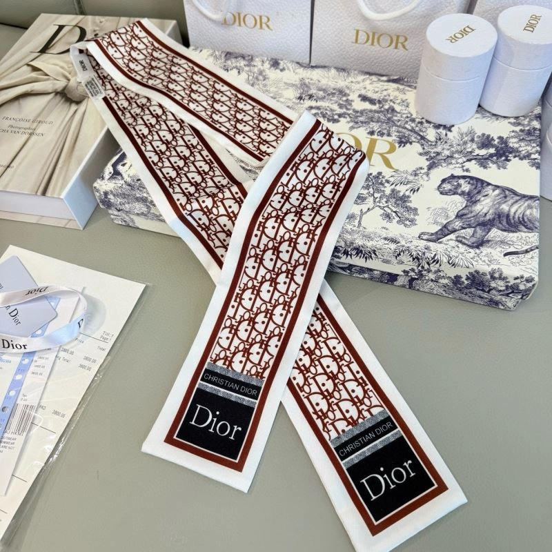 Indistinguishable Christian Dior Silk