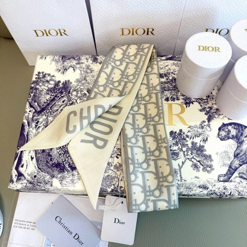 Brand-original Christian Dior Silk
