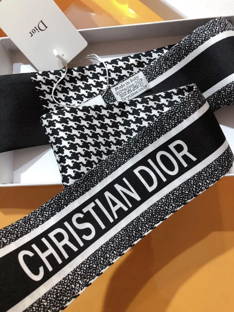 Brand-authenticated Christian Dior Silk