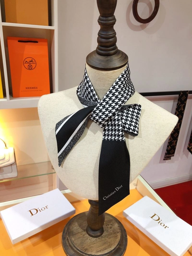Brand-authenticated Christian Dior Silk