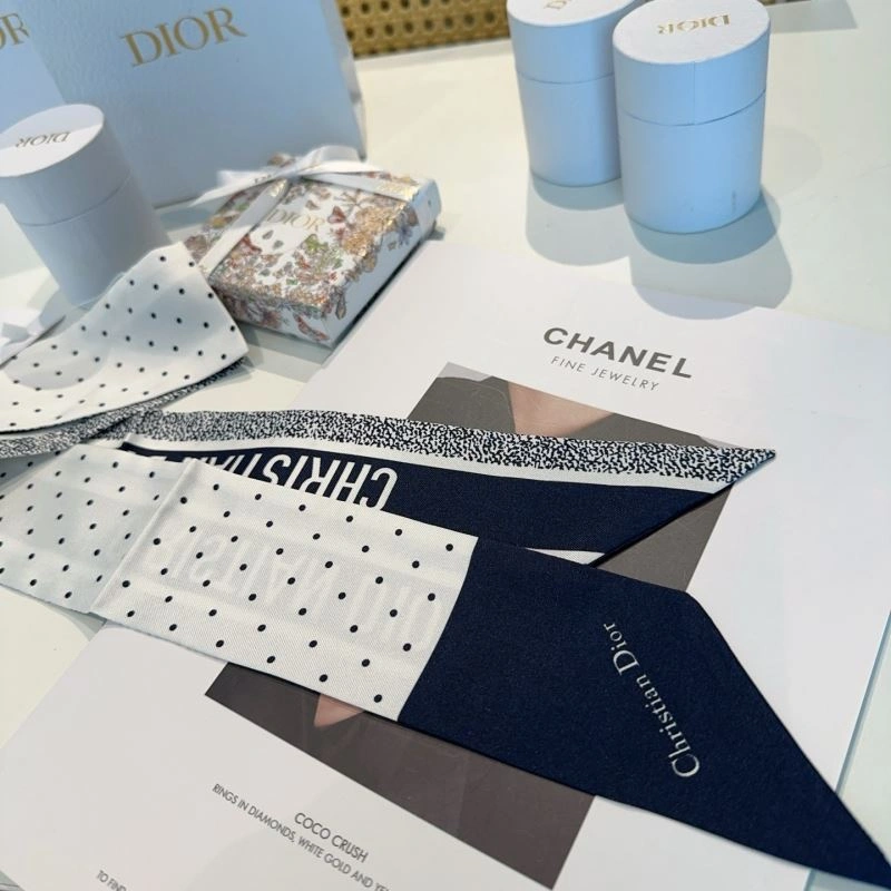 Indistinguishable Christian Dior Silk