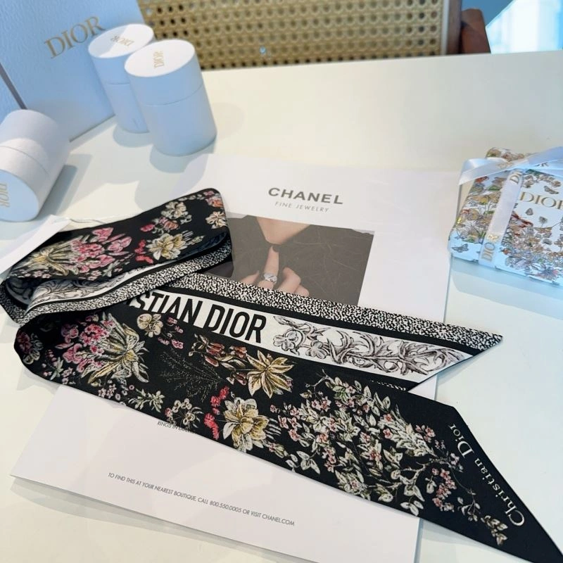 Brand-original Christian Dior Silk