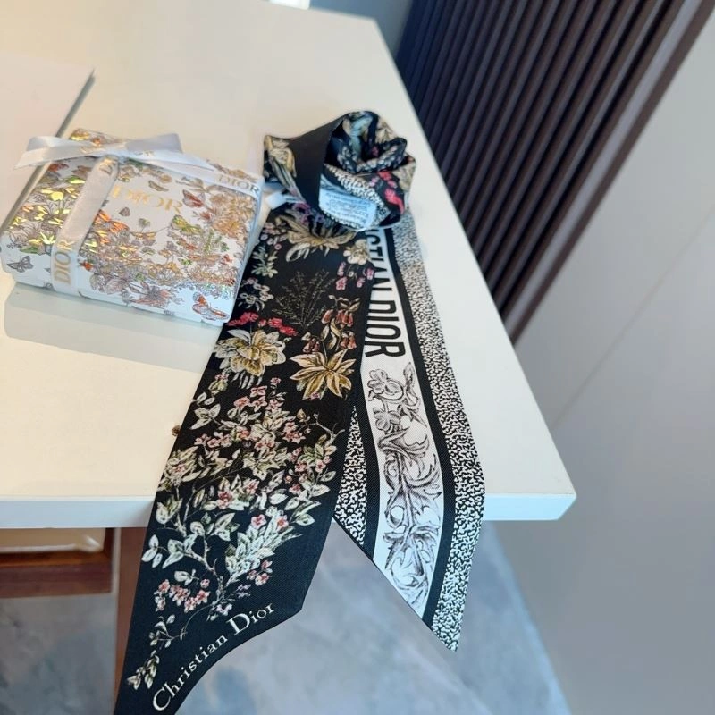 Brand-original Christian Dior Silk