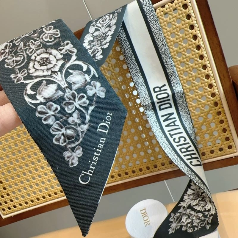 High accuracy Christian Dior Silk