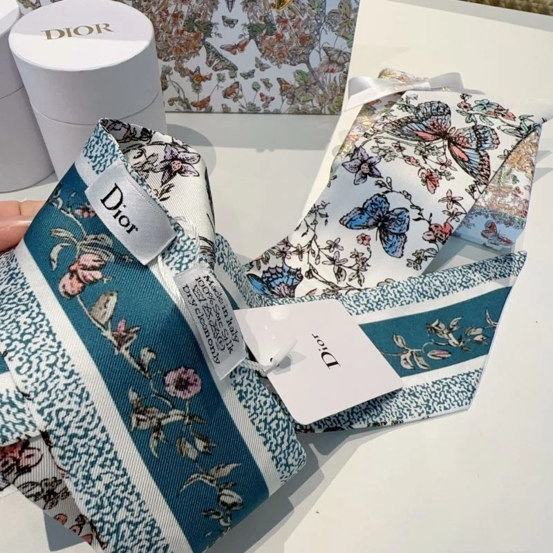 Low-cost Christian Dior Silk
