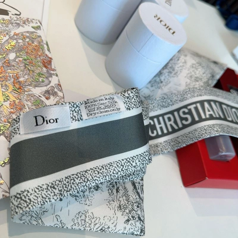 Brand-original Christian Dior Silk