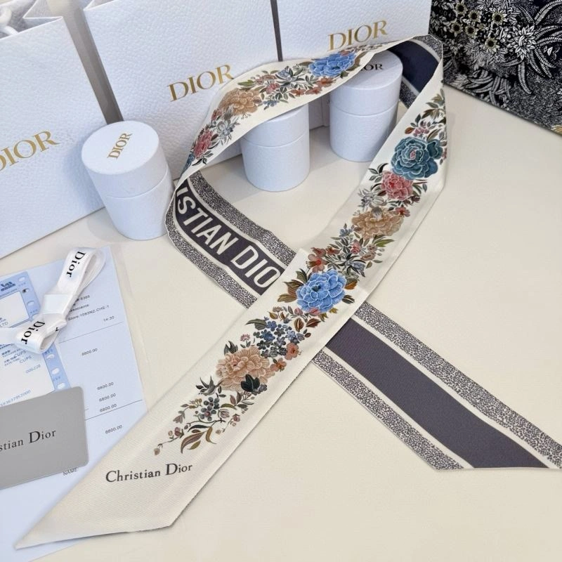 Exact replica Christian Dior Silk