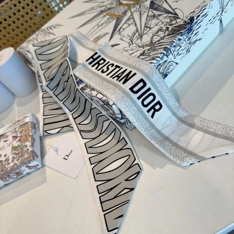 Indistinguishable Christian Dior Silk