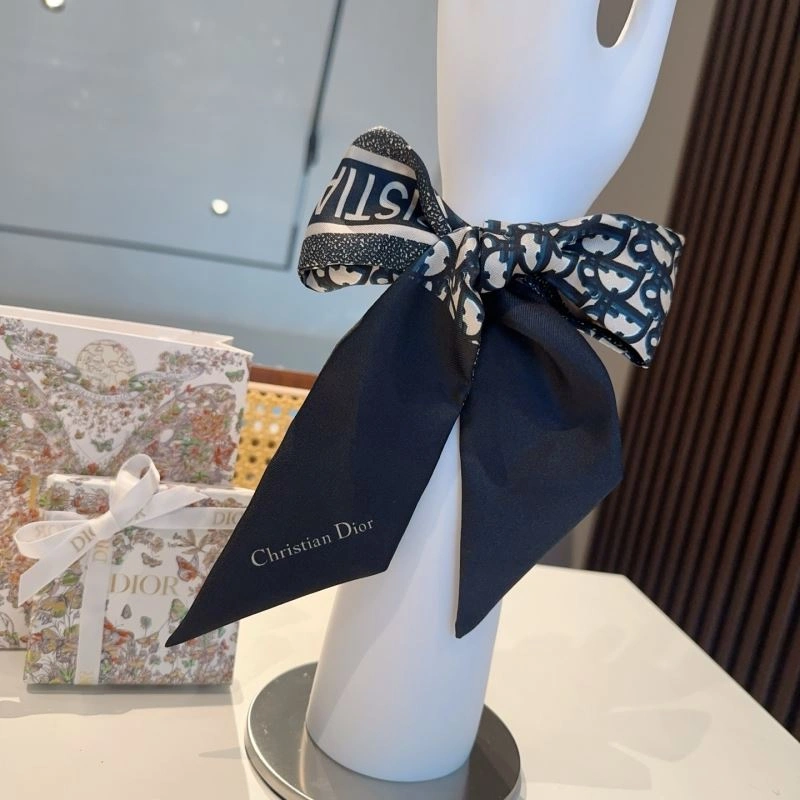 Low-cost Christian Dior Silk