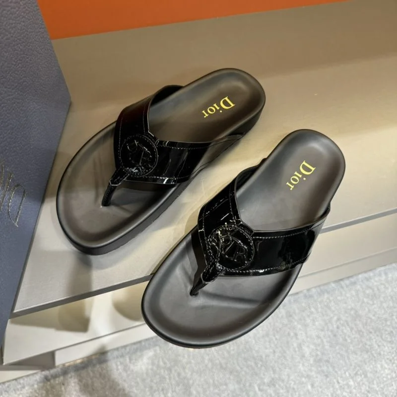 Top match Christian Dior Slippers