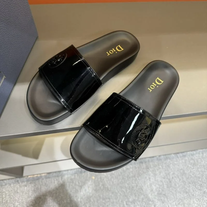 Low-cost Christian Dior Slippers