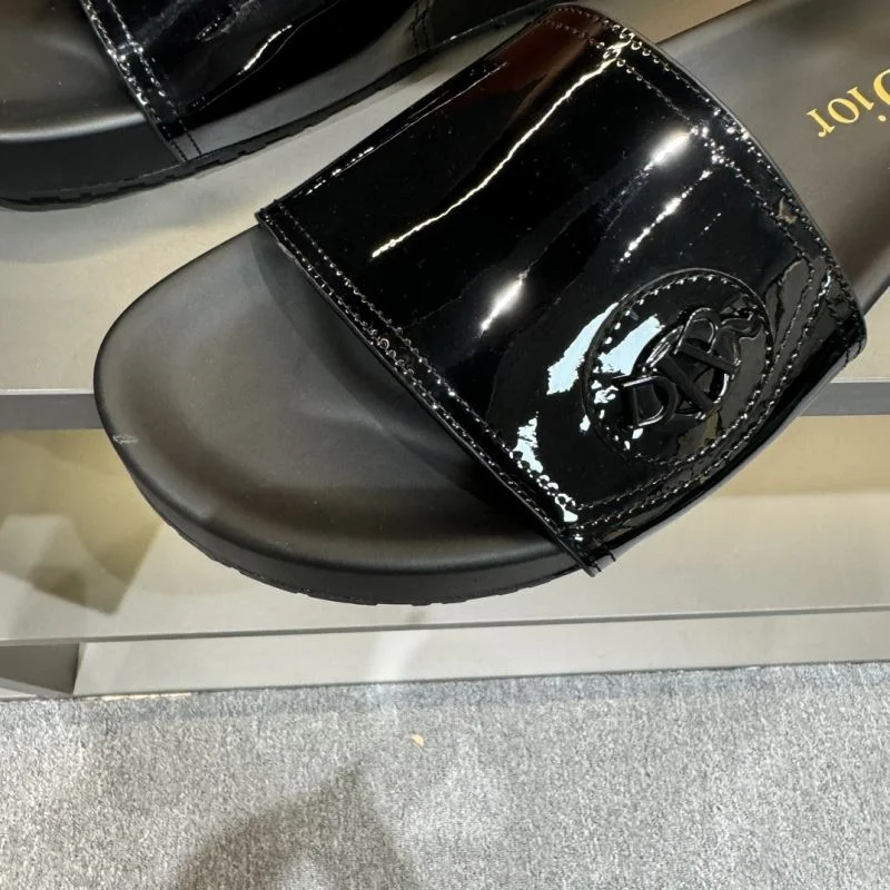 Low-cost Christian Dior Slippers