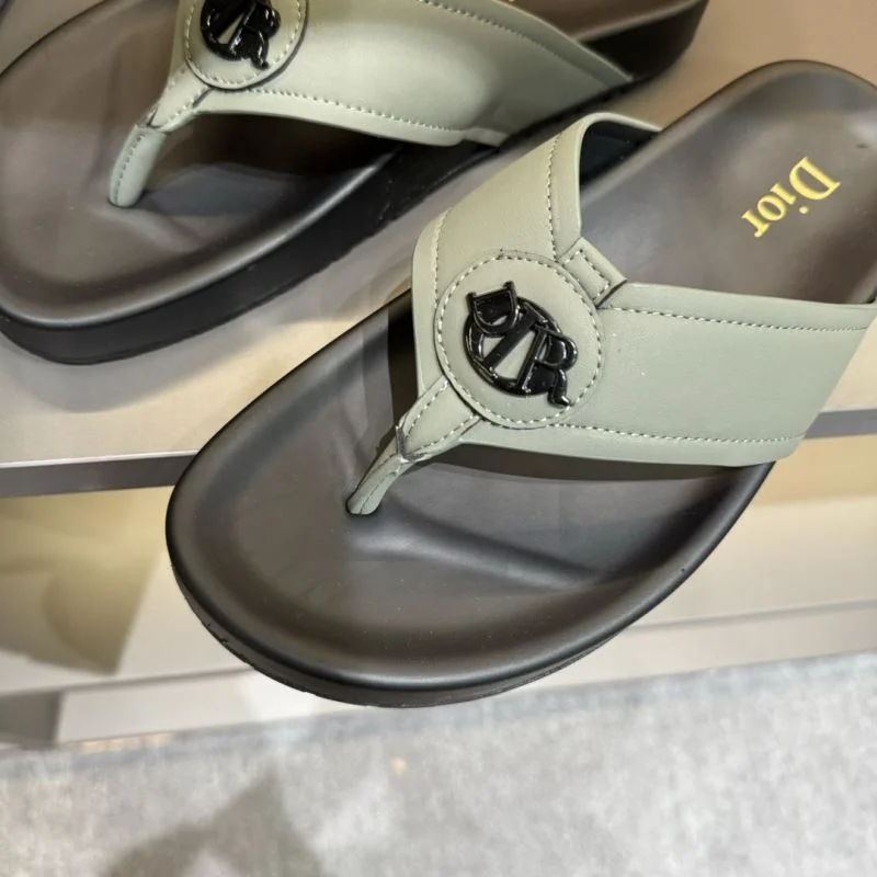 Accurate model Christian Dior Slippers
