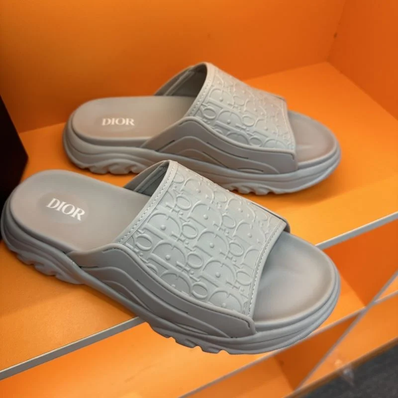Inexpensive Christian Dior Slippers