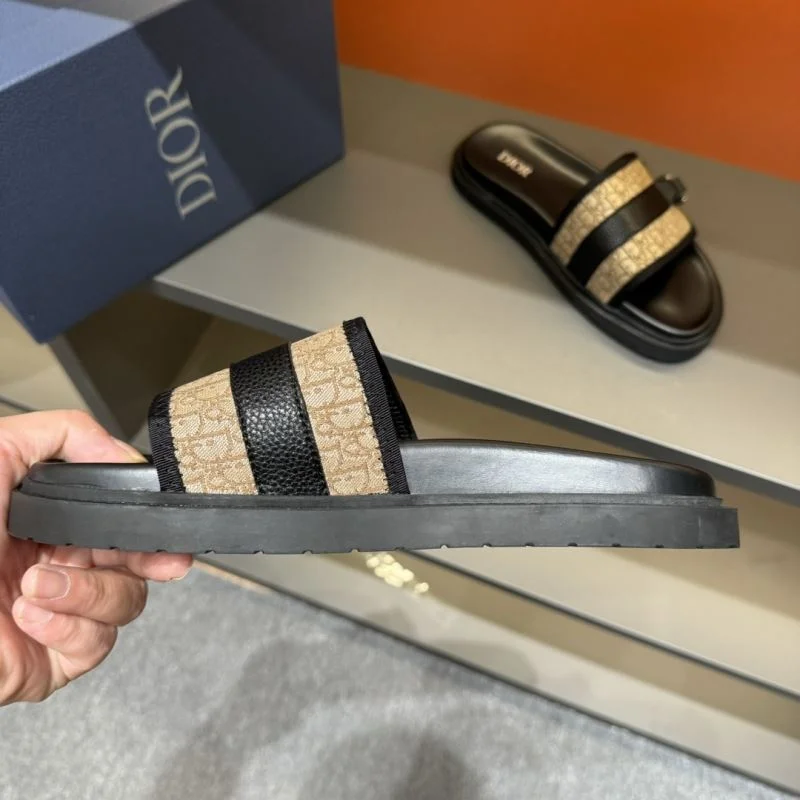 Low-cost Christian Dior Slippers