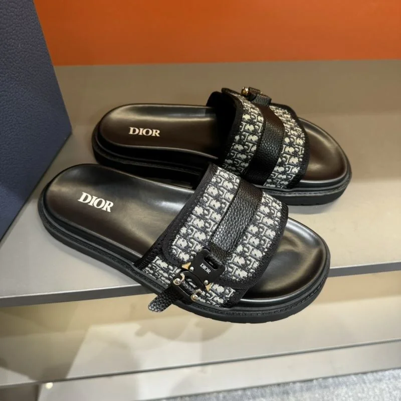 Accurate model Christian Dior Slippers