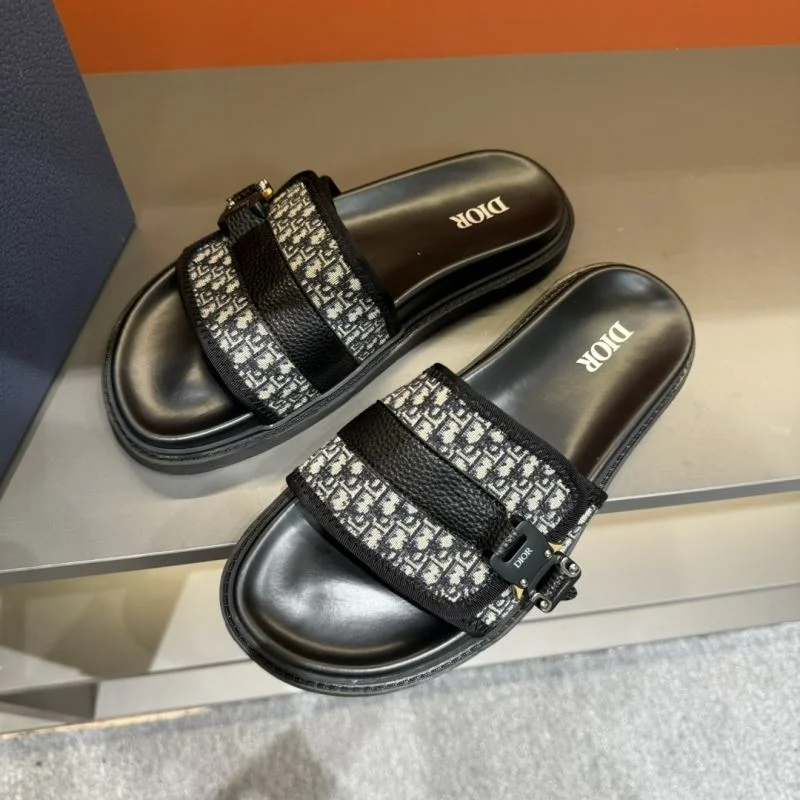 Accurate model Christian Dior Slippers