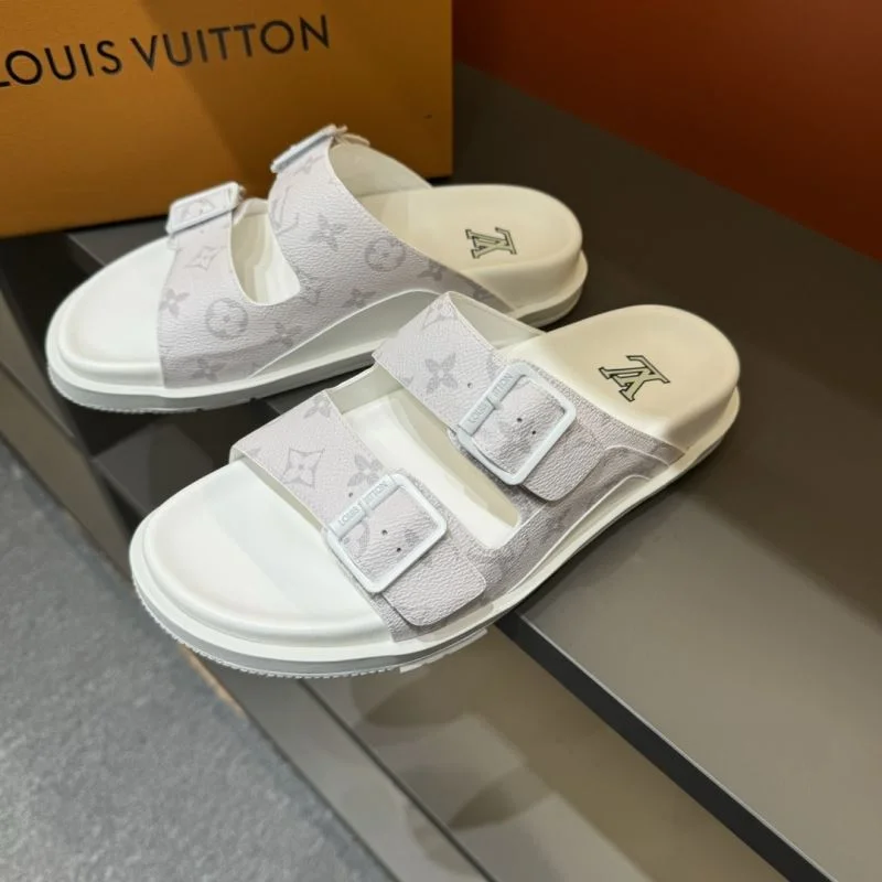 Value-priced Christian Dior Slippers