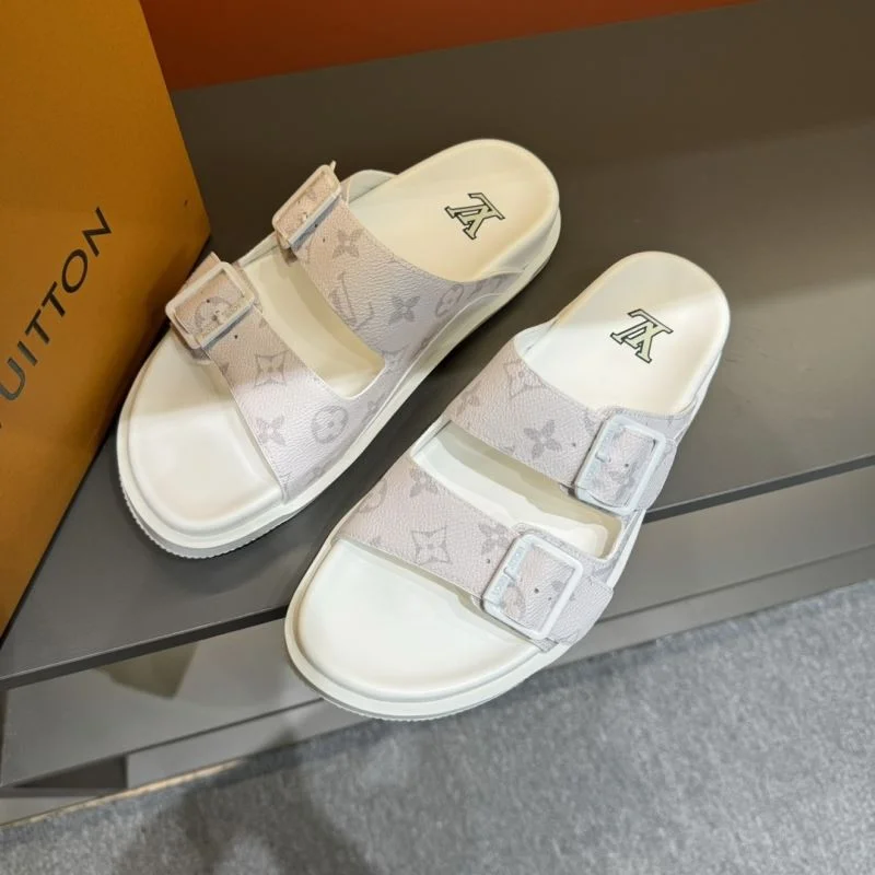 Value-priced Christian Dior Slippers