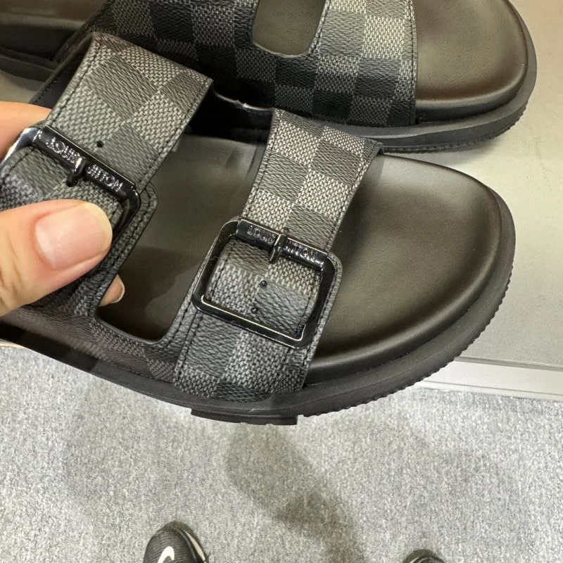 Top match Christian Dior Slippers