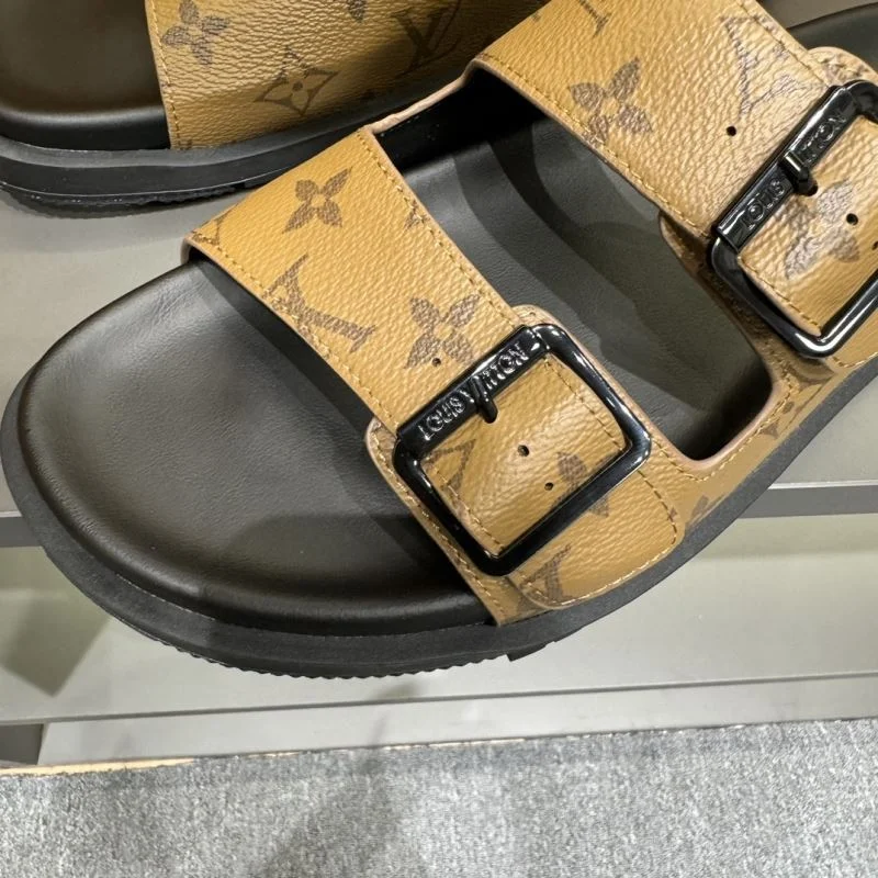 Top mirror Christian Dior Slippers