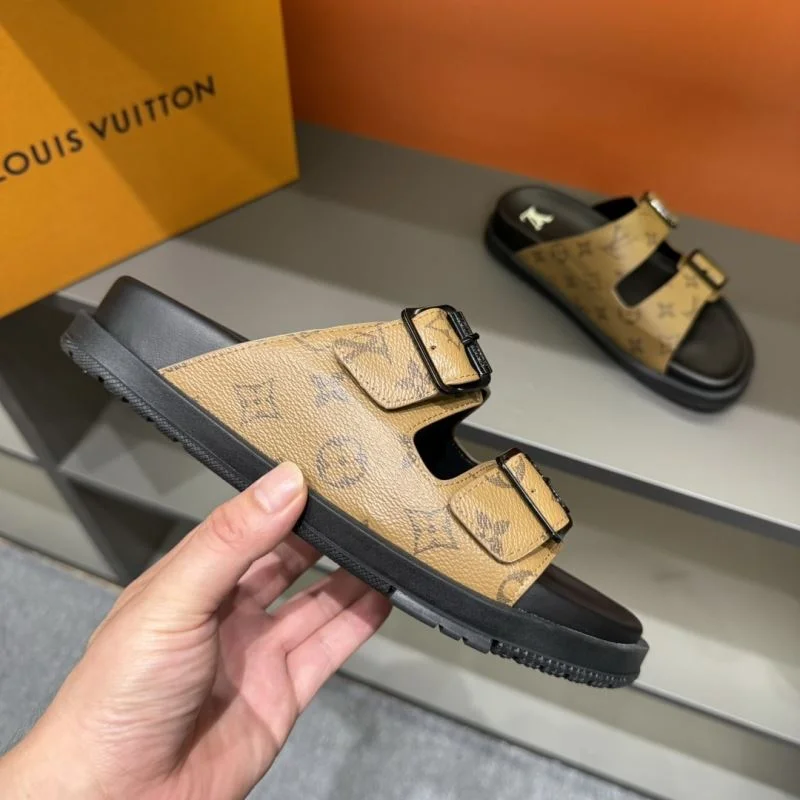 Top mirror Christian Dior Slippers
