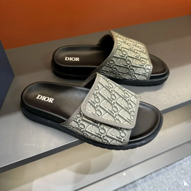 Bargain Christian Dior Slippers