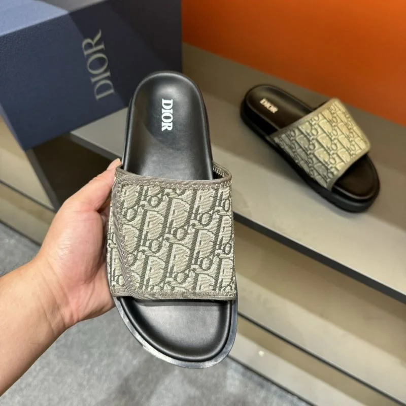 Bargain Christian Dior Slippers