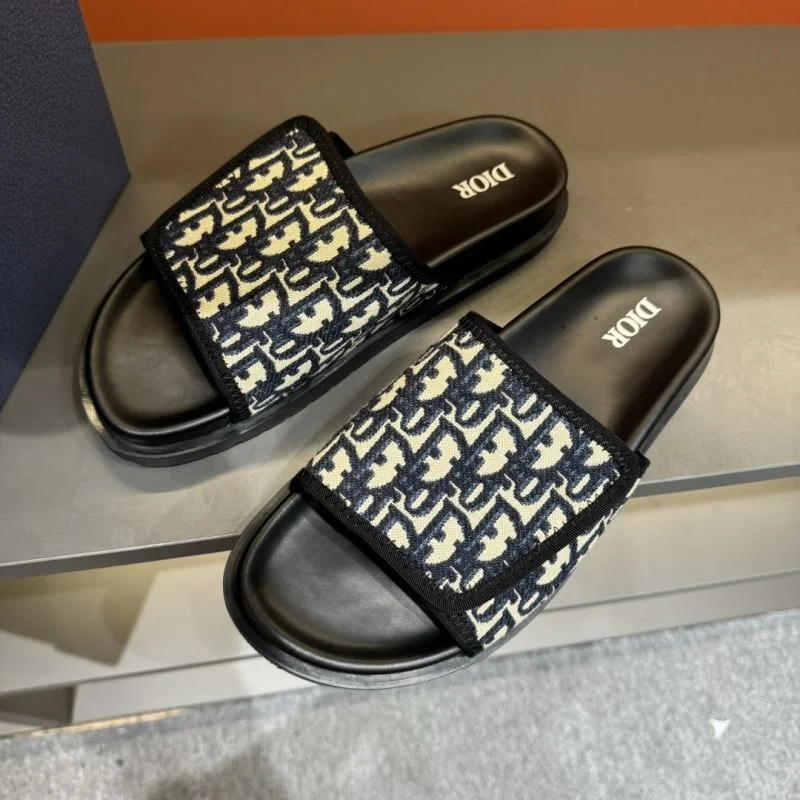 Low-cost Christian Dior Slippers
