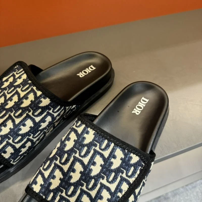 Low-cost Christian Dior Slippers