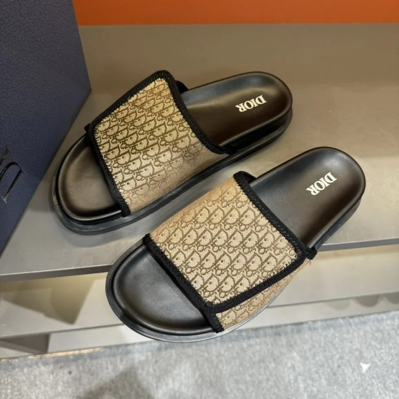Accurate model Christian Dior Slippers