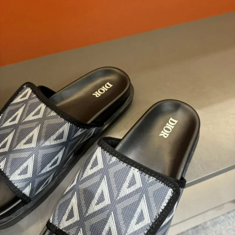 1:1 copy Christian Dior Slippers