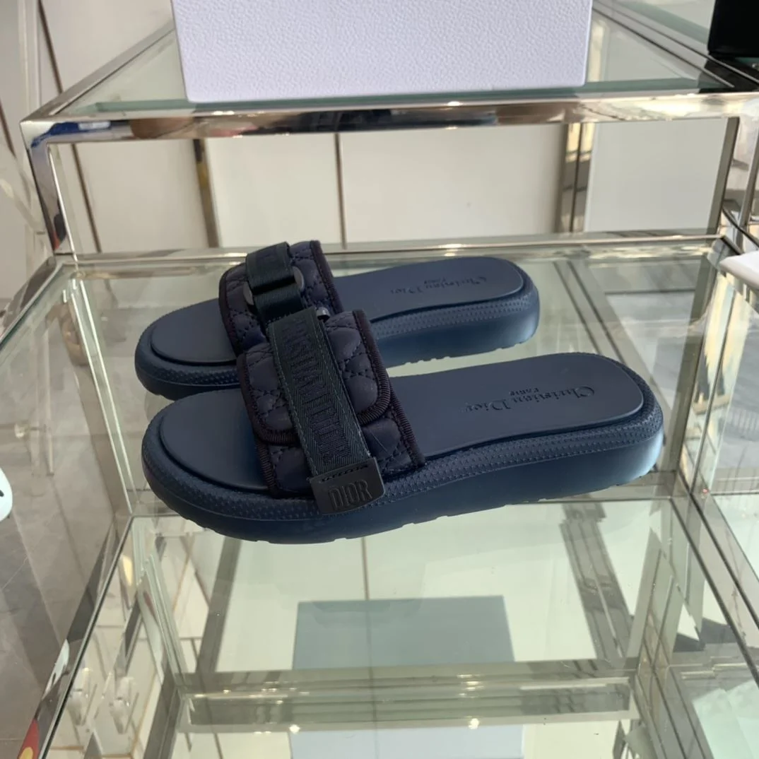 Exact replica Christian Dior Slippers