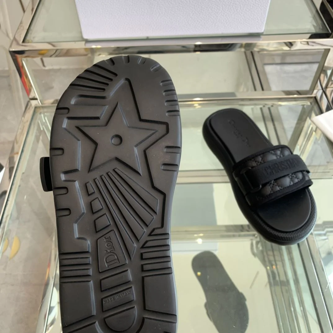 Brand-authenticated Christian Dior Slippers