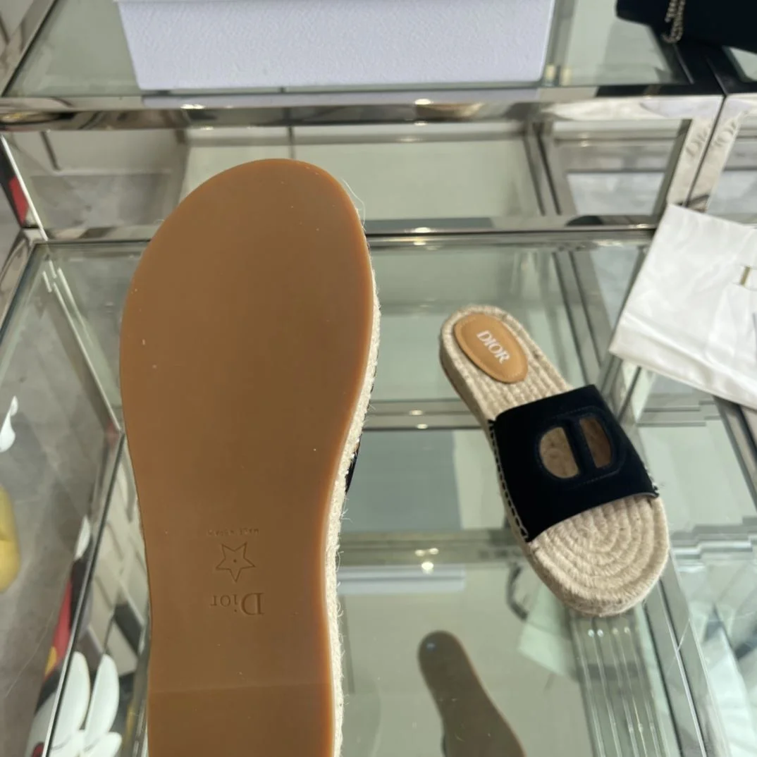 Brand-original Christian Dior Slippers