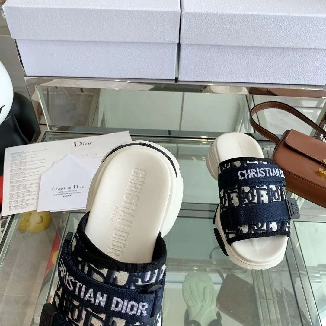 Top match Christian Dior Slippers