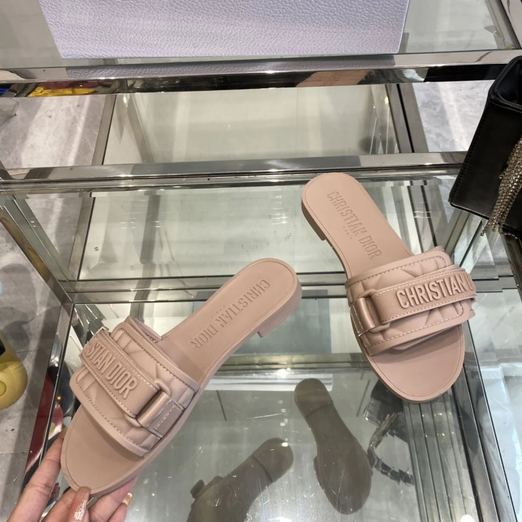 Bargain Christian Dior Slippers