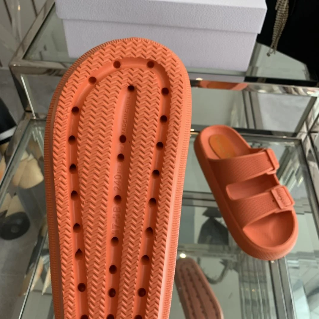 Discounted Christian Dior Slippers
