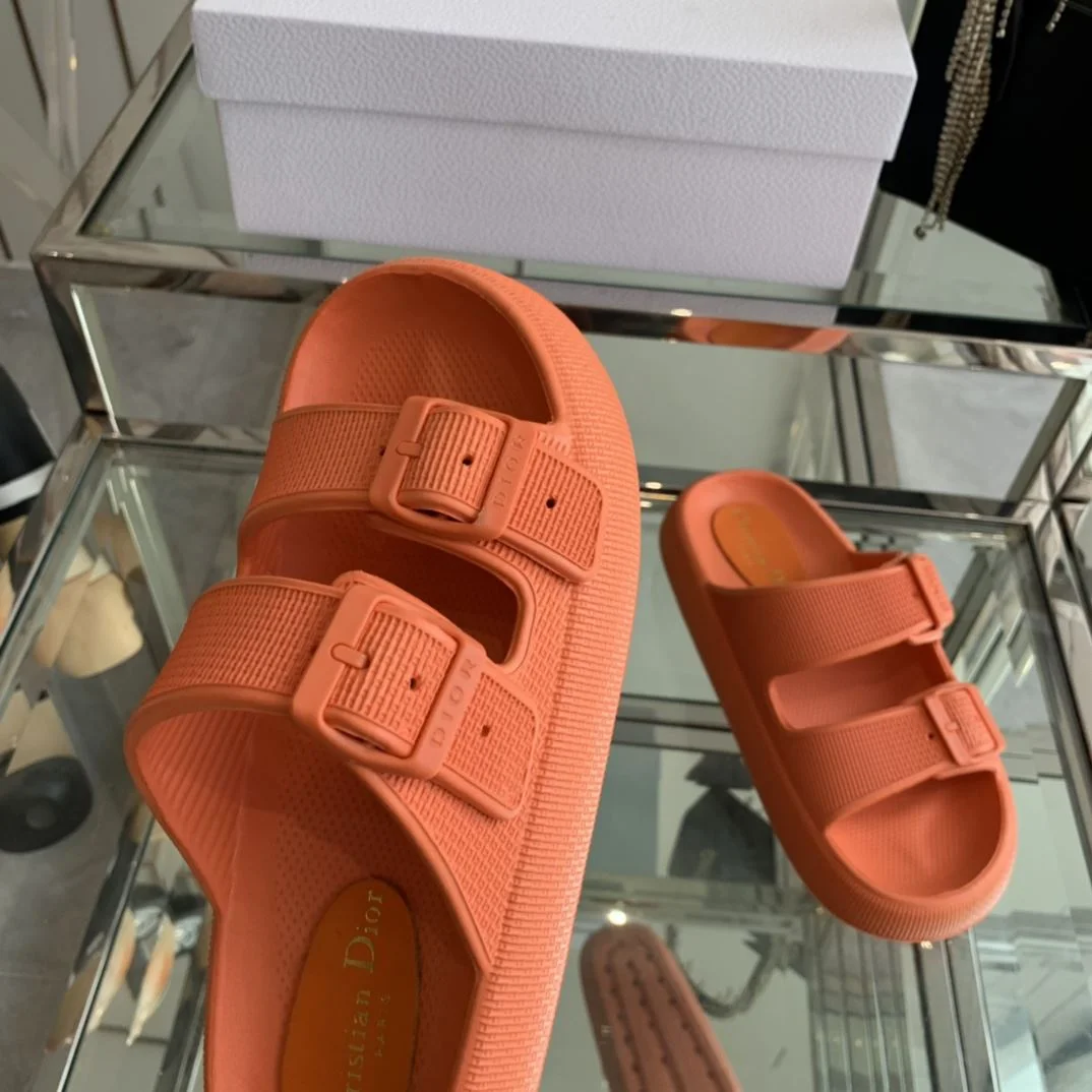 Discounted Christian Dior Slippers