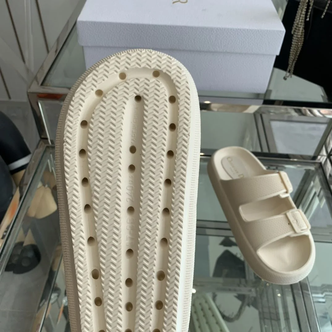 Cut-rate Christian Dior Slippers