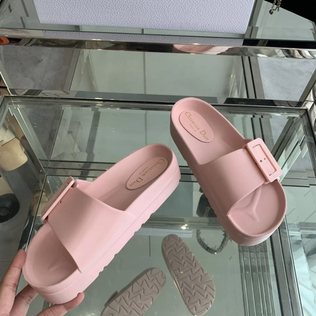 Inexpensive Christian Dior Slippers