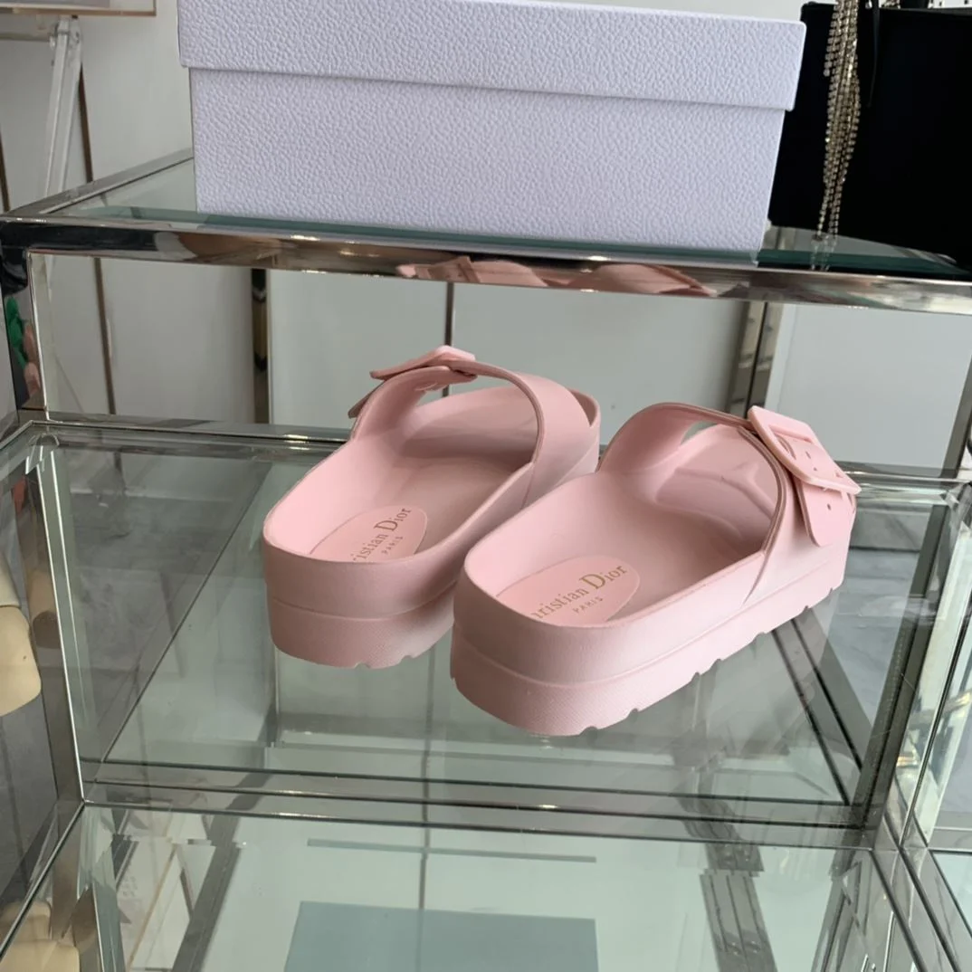 Inexpensive Christian Dior Slippers